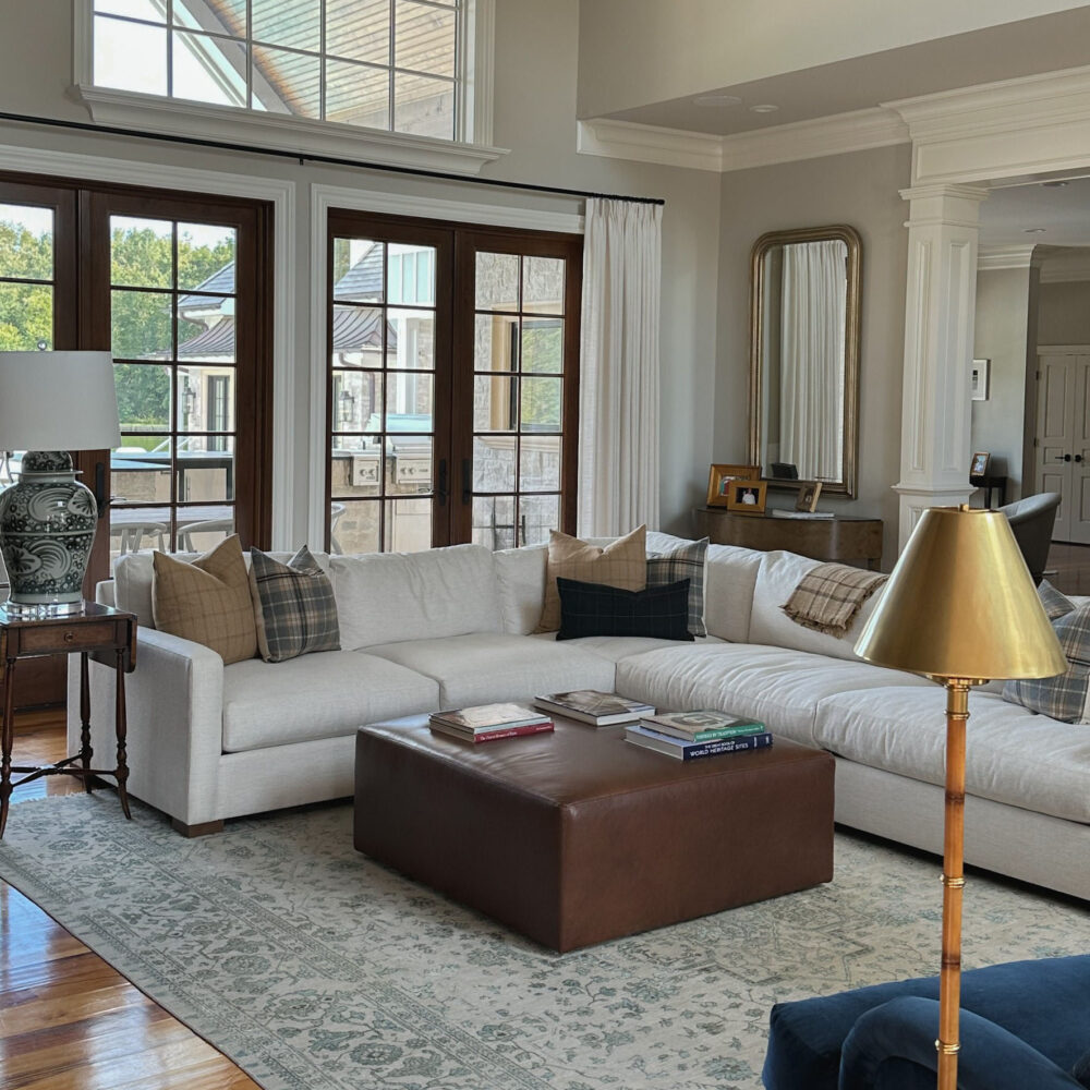 Benjamin Modular Sectional: Modern sectionals | River & Bord