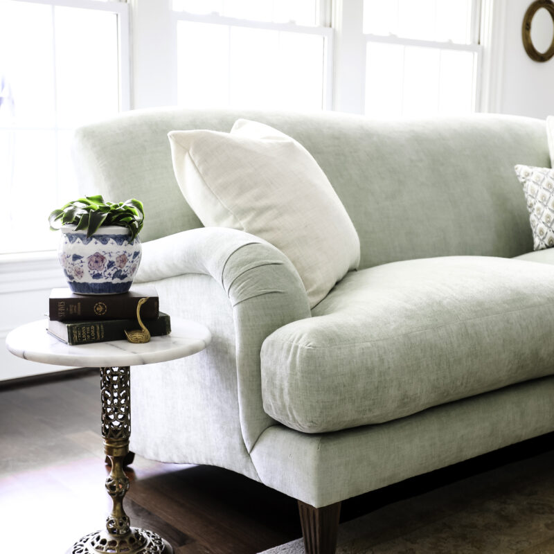 Rachel Sofa: Luxurious Comfort, Stylish sofa | River & Bord